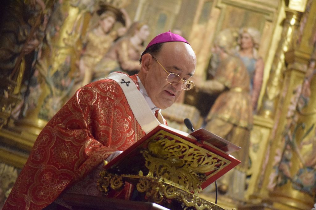 El palio arzobispal: «Un signo de servicio y entrega a los hermanos ...