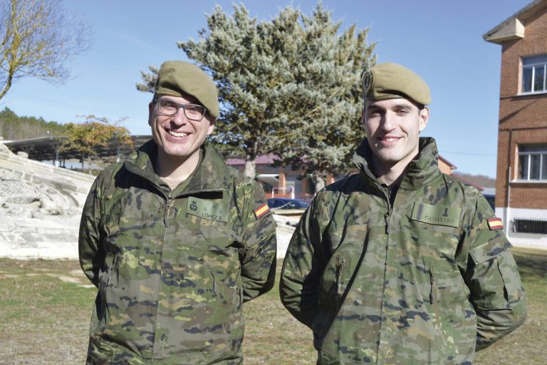 Capellán castrense: El apoyo espiritual que la tropa necesita